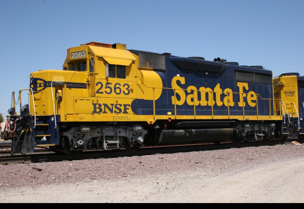 BNSF-2563